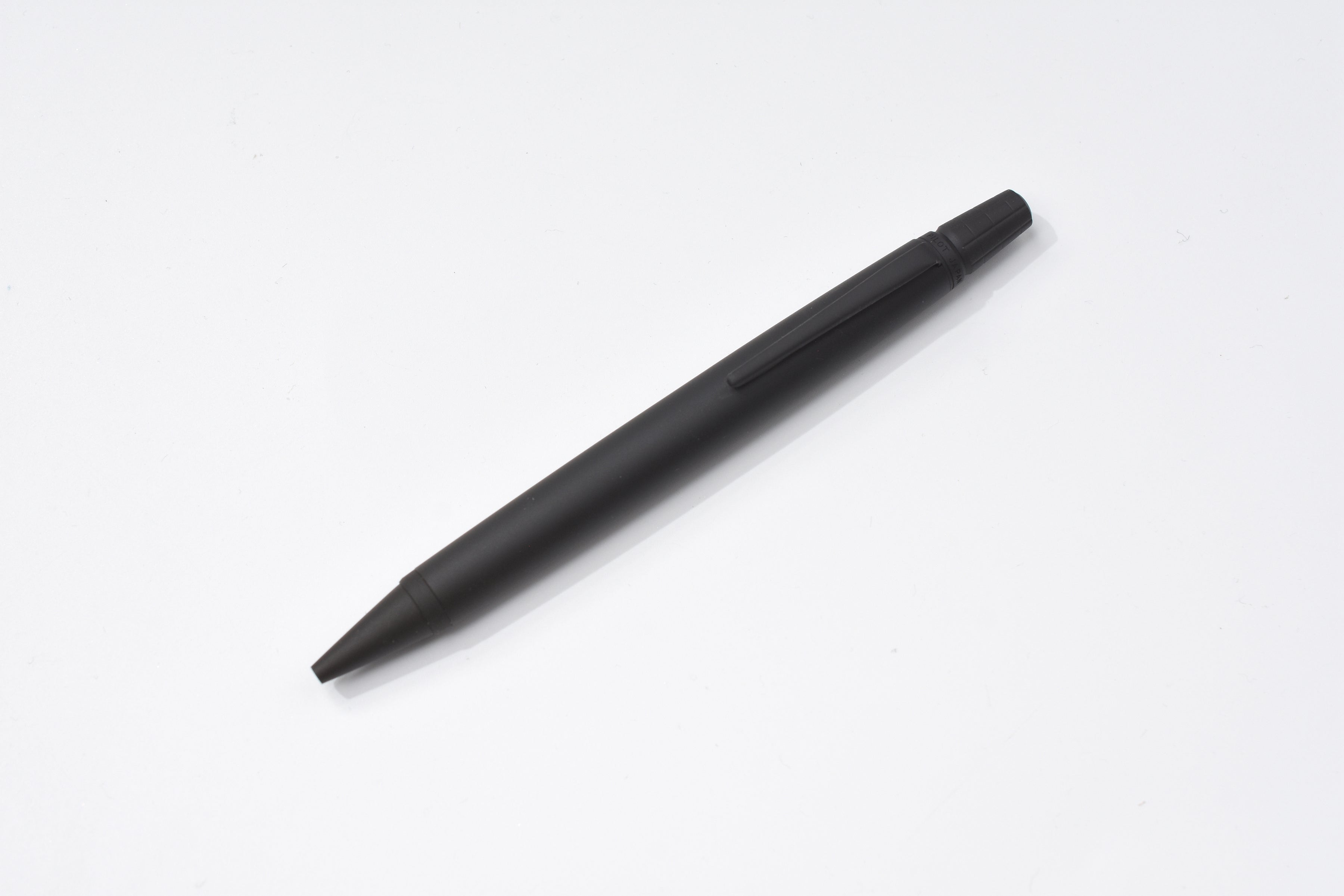 Pilot RAIZ Ballpoint Pen - 0.7mm – Yoseka Stationery