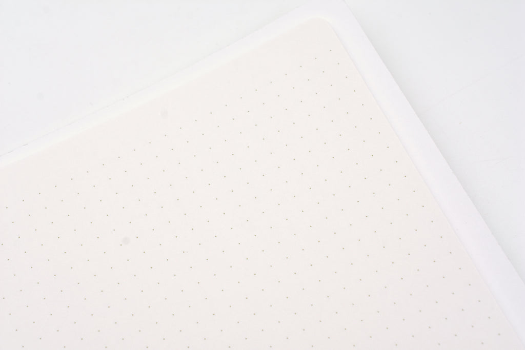 MD Ring Notebook Soft Color - A5 - Dot Grid - White – Yoseka Stationery