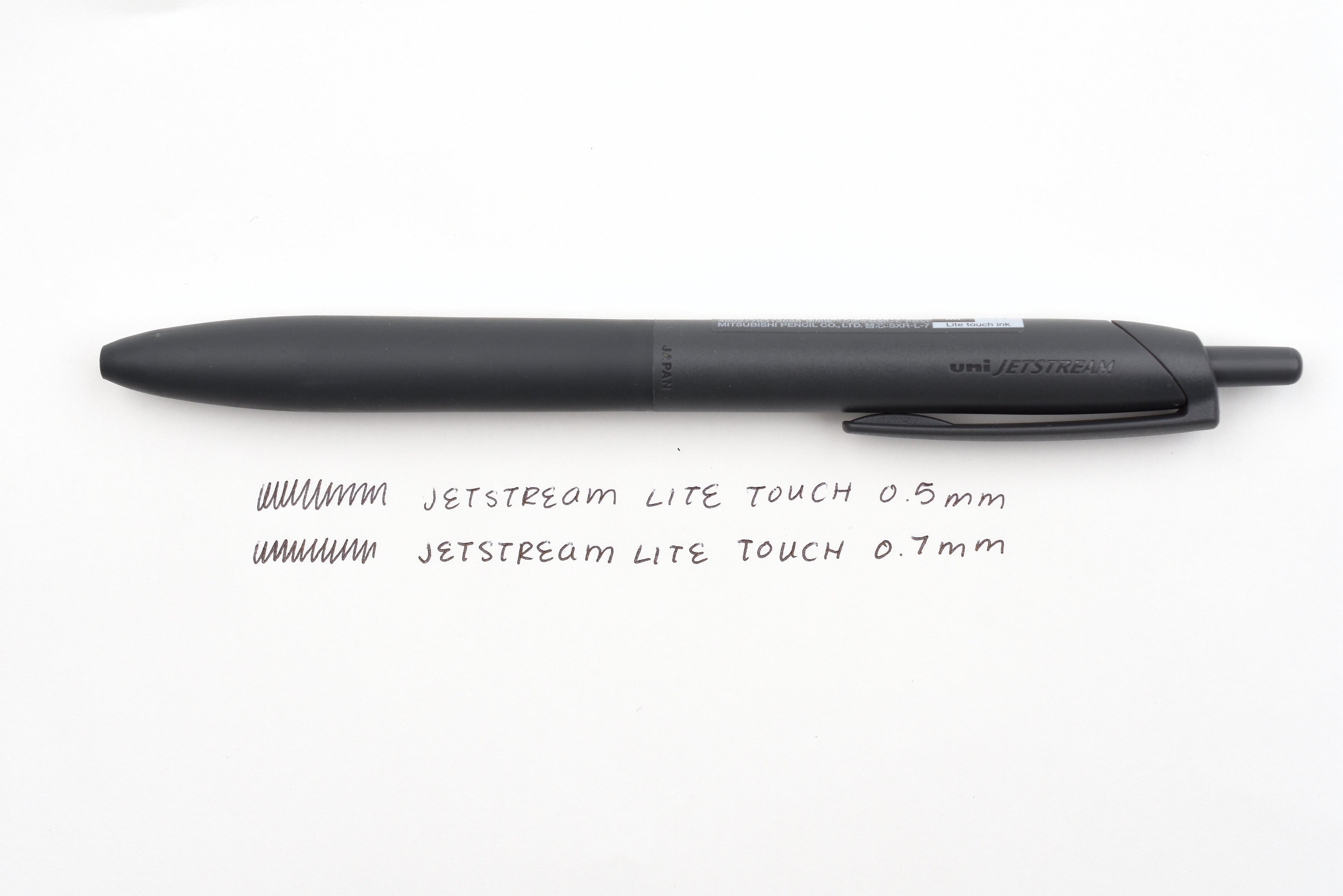 Uni Jetstream Ballpoint Pen - Lite Touch Ink - 0.5mm – Yoseka Stationery