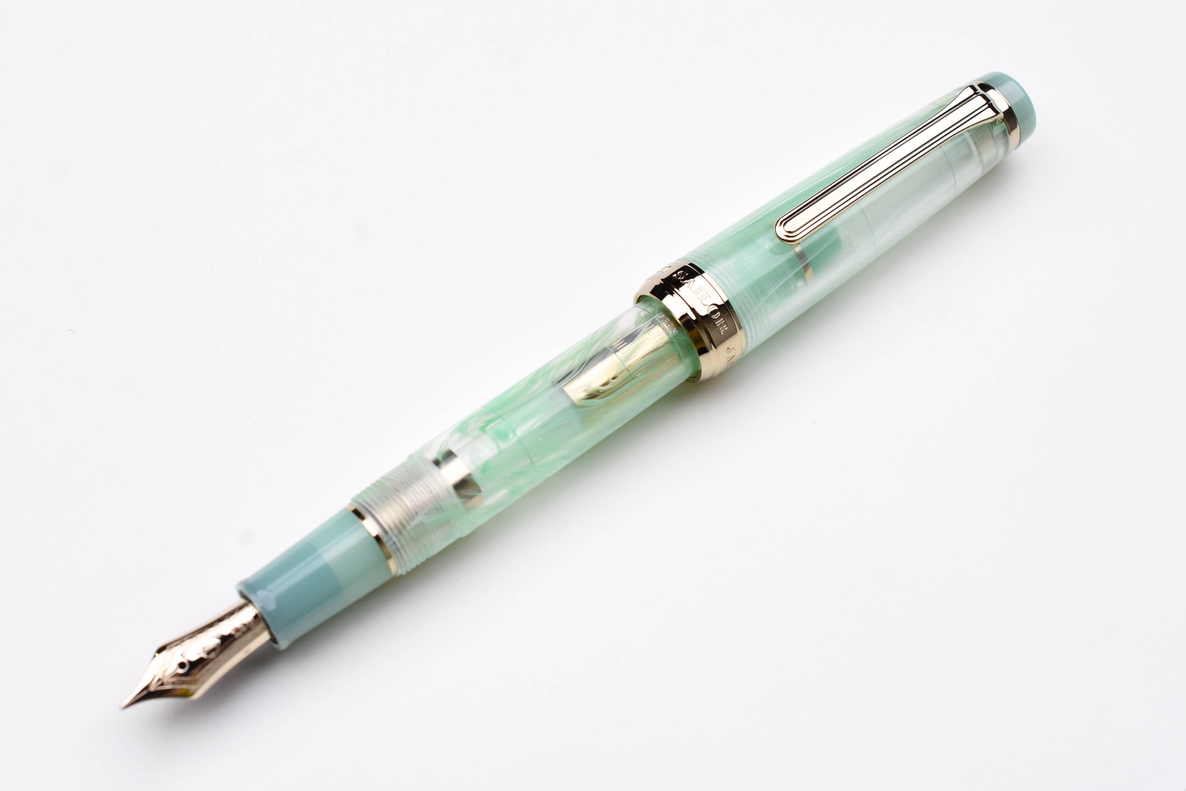 Sailor Veilio Fountain Pen - Pearl Mint - Limited Release – Yoseka ...