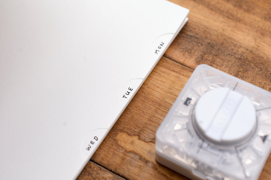 Sun-Star Tsumekake Index Punch – Yoseka Stationery