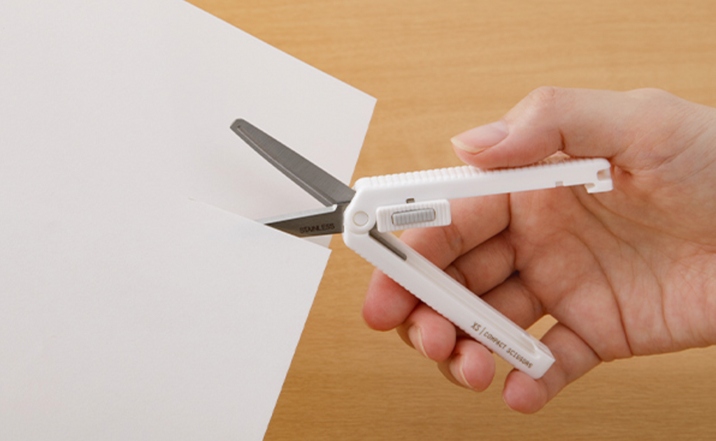Midori - XS Stationery - Compact Scissors – Yoseka Stationery
