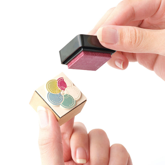 Shachihata Oil-Based Ink Pad - Iromoyo Kosai - Traditional Japanese Co ...