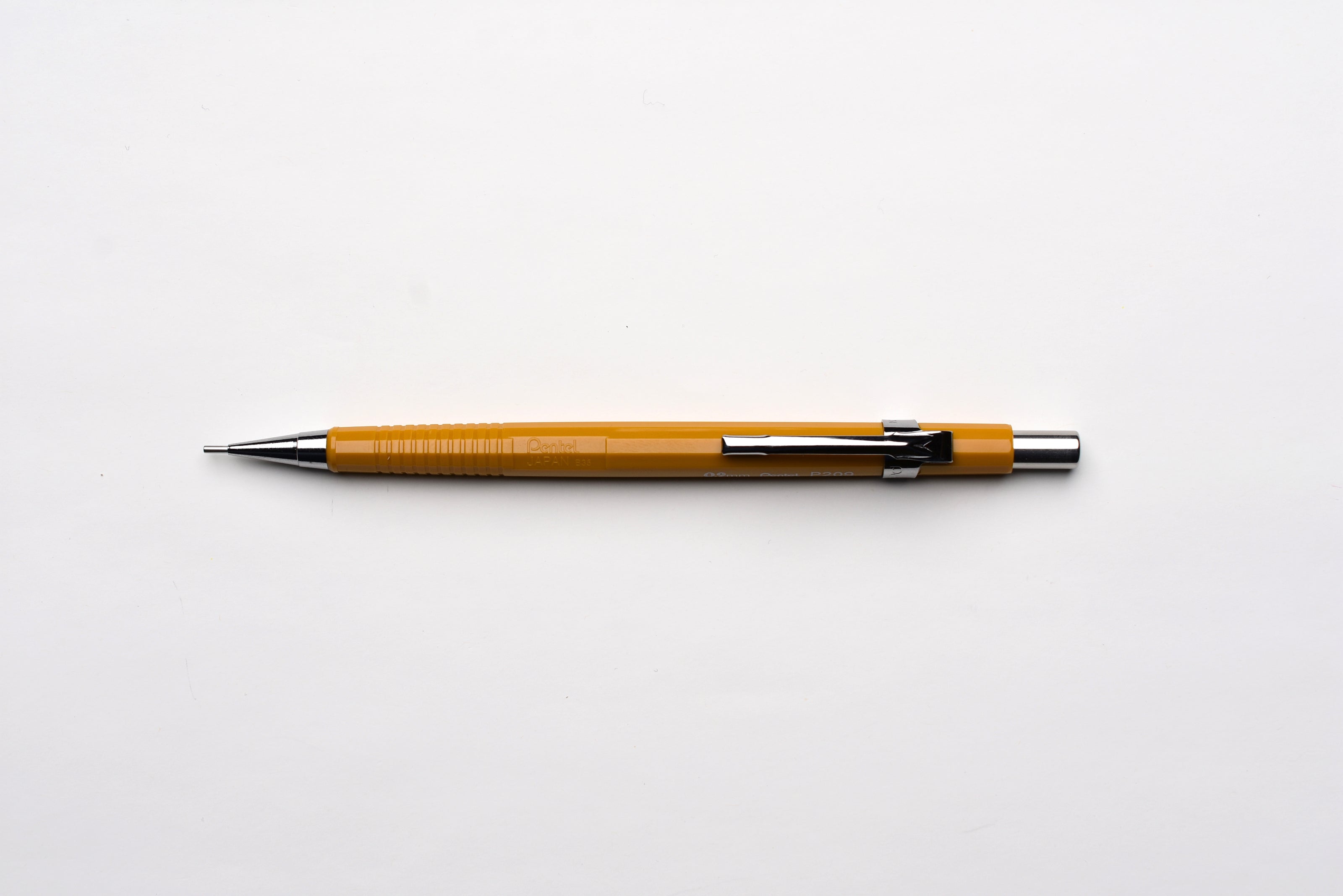 Pentel P209 Mechanical Pencil - Yellow - 0.9mm – Yoseka Stationery
