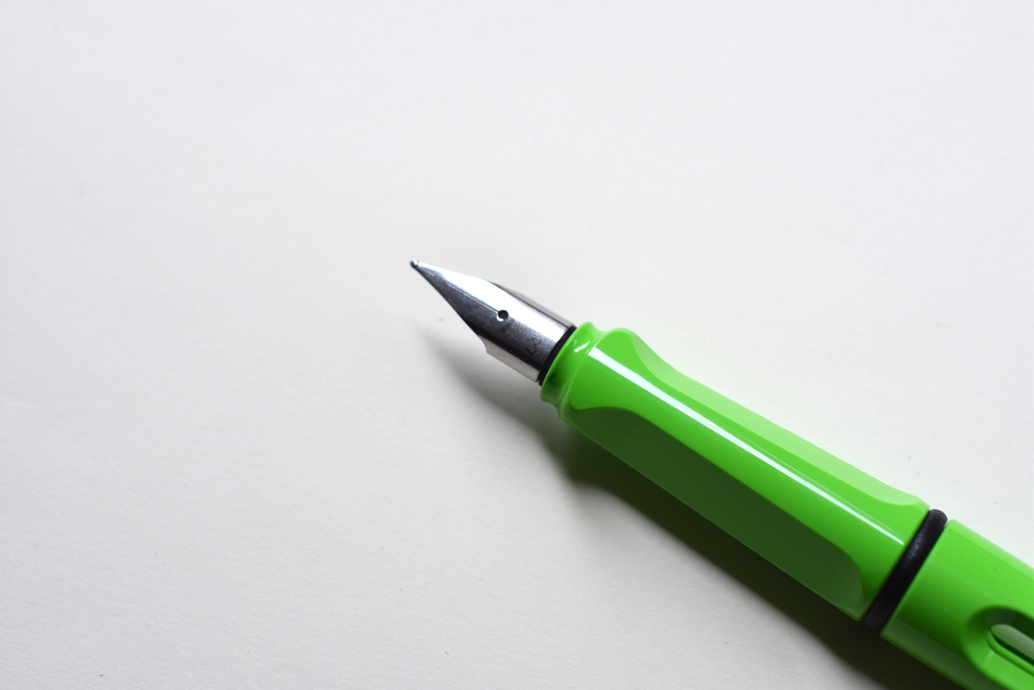 LAMY Safari Fountain Pen - Green – Yoseka Stationery