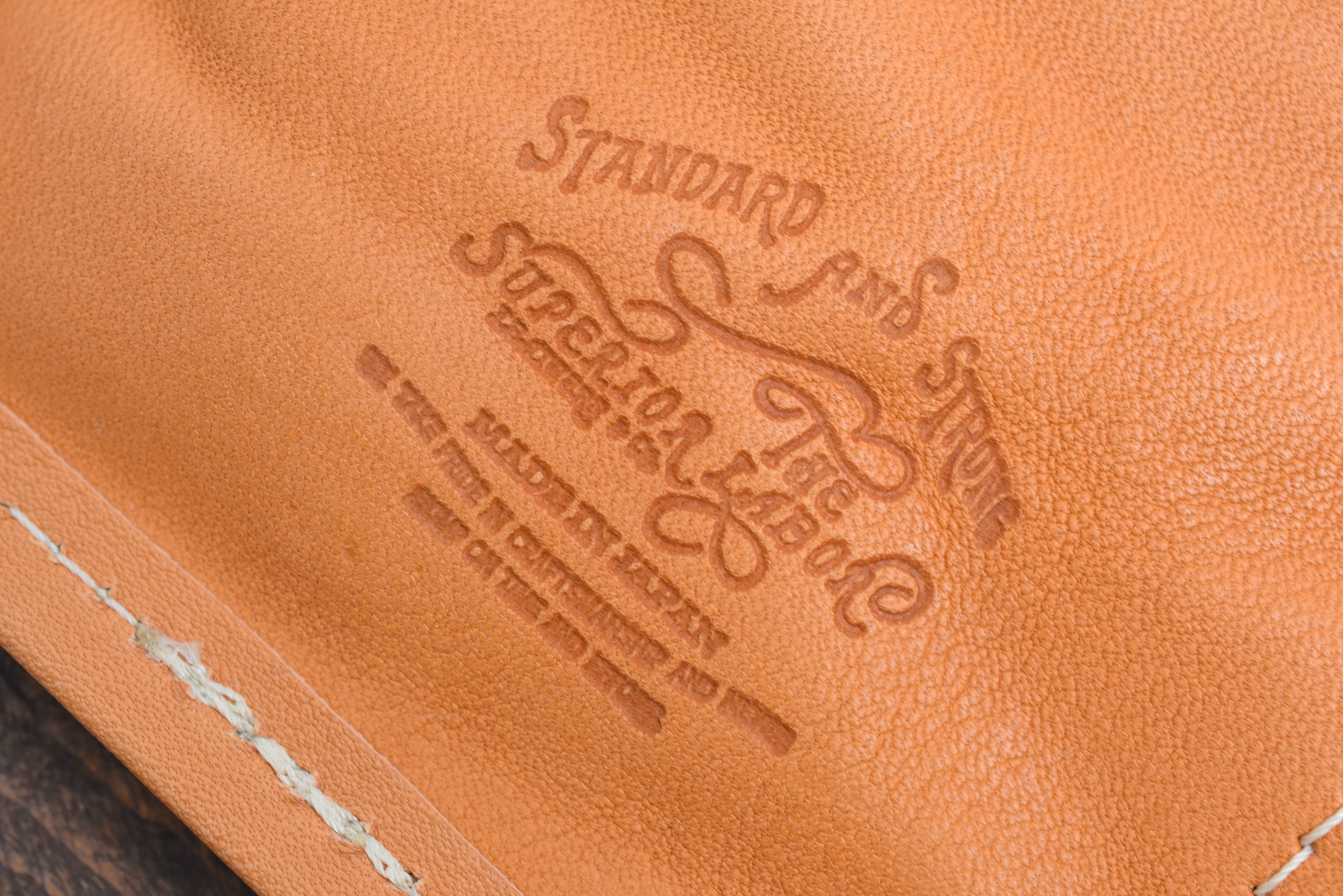 The Superior Labor Leather Roll Pen Case - Natural – Yoseka Stationery