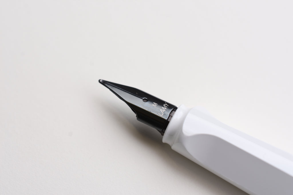LAMY Safari Fountain Pen - White/Black - Special Edition – Yoseka ...