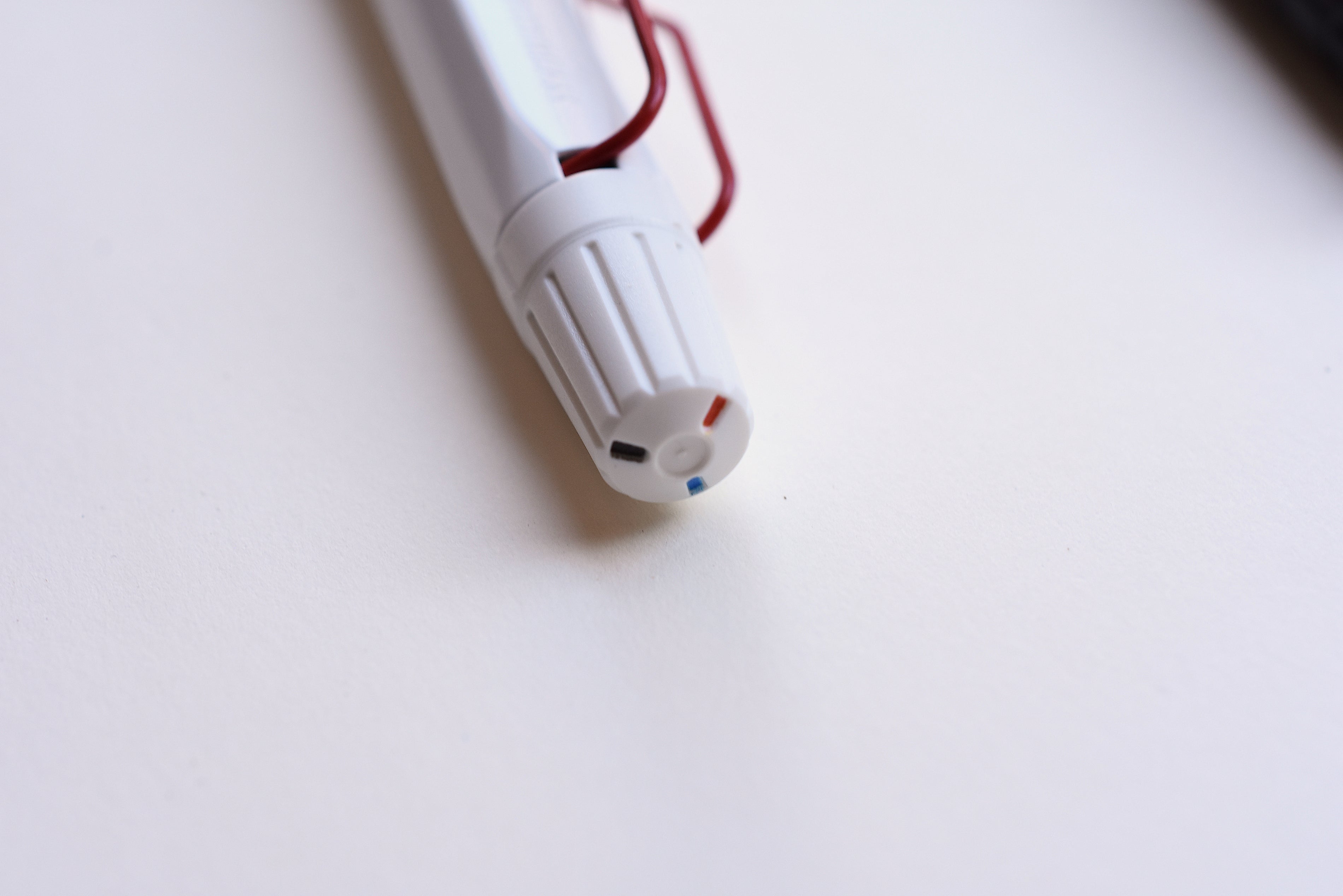 Uni Jetstream Edge 3 Multi-Pen - 0.28mm – Yoseka Stationery