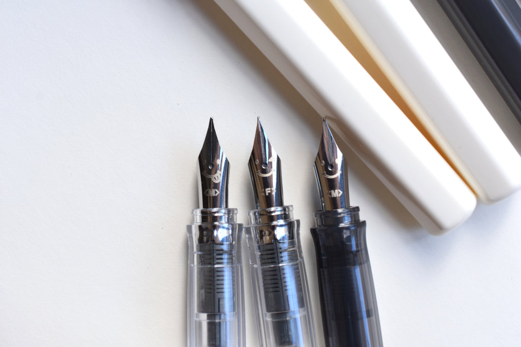 Pilot Kakuno Fountain Pen - Clear - Fine Nib – Yoseka Stationery