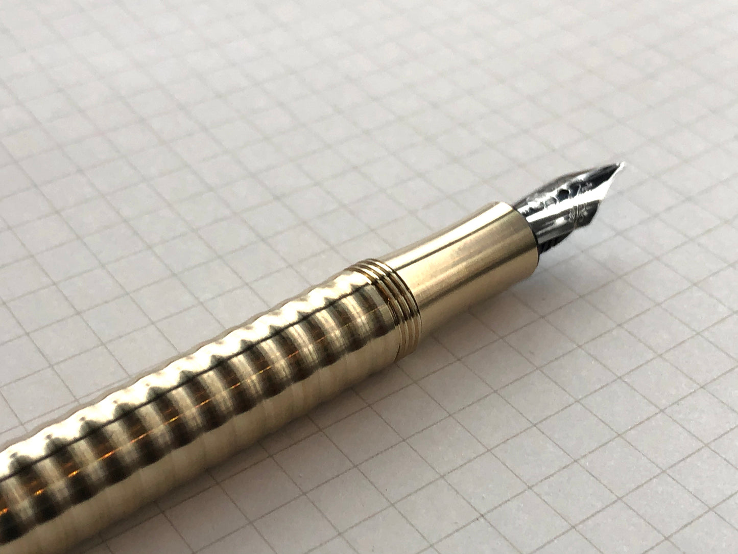 LILIPUT Fountain Pen - Brass Wave – Yoseka Stationery