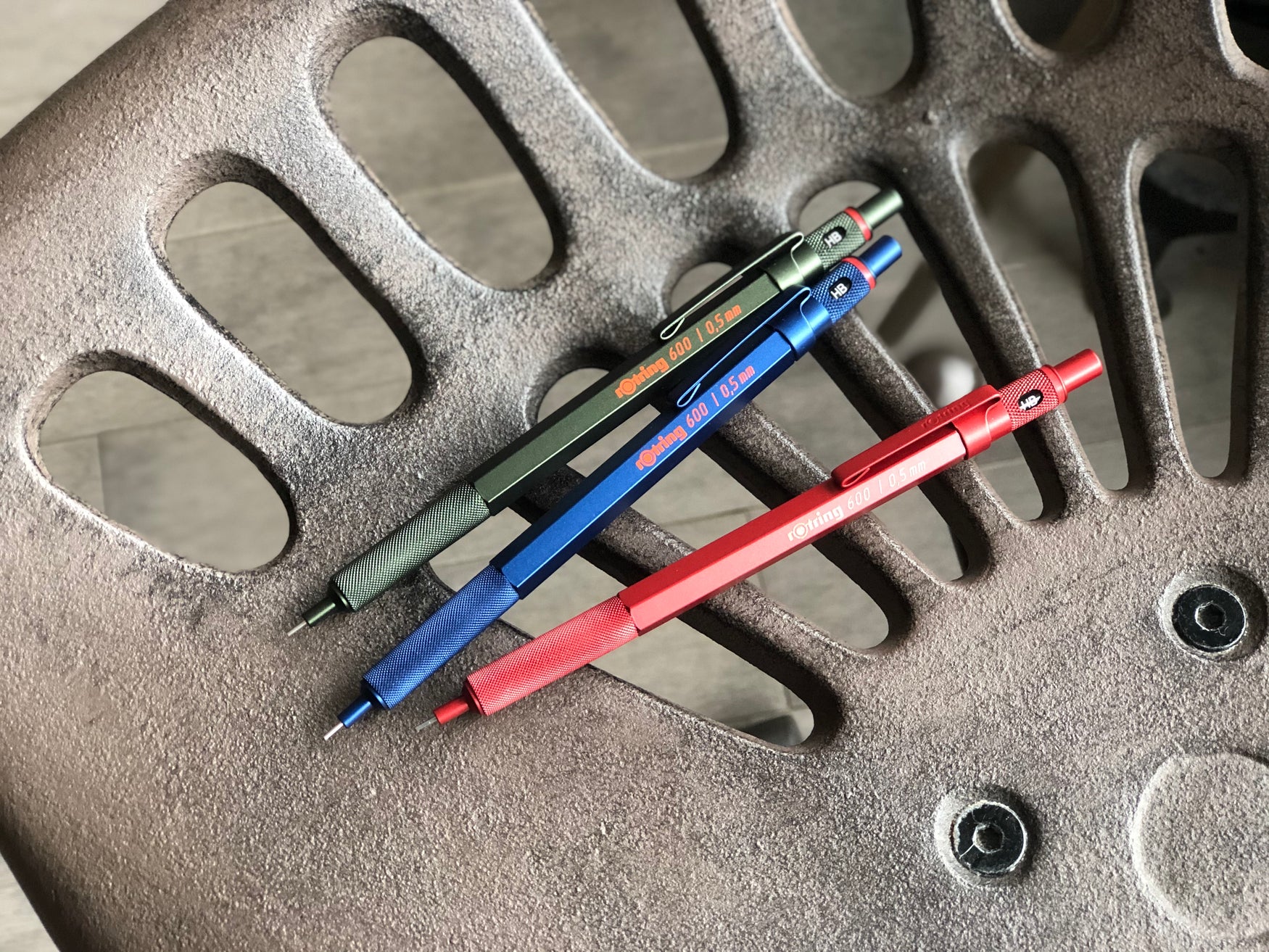 rOtring 600 Mechanical Pencil - 0.5mm - 2020 Colors – Yoseka Stationery