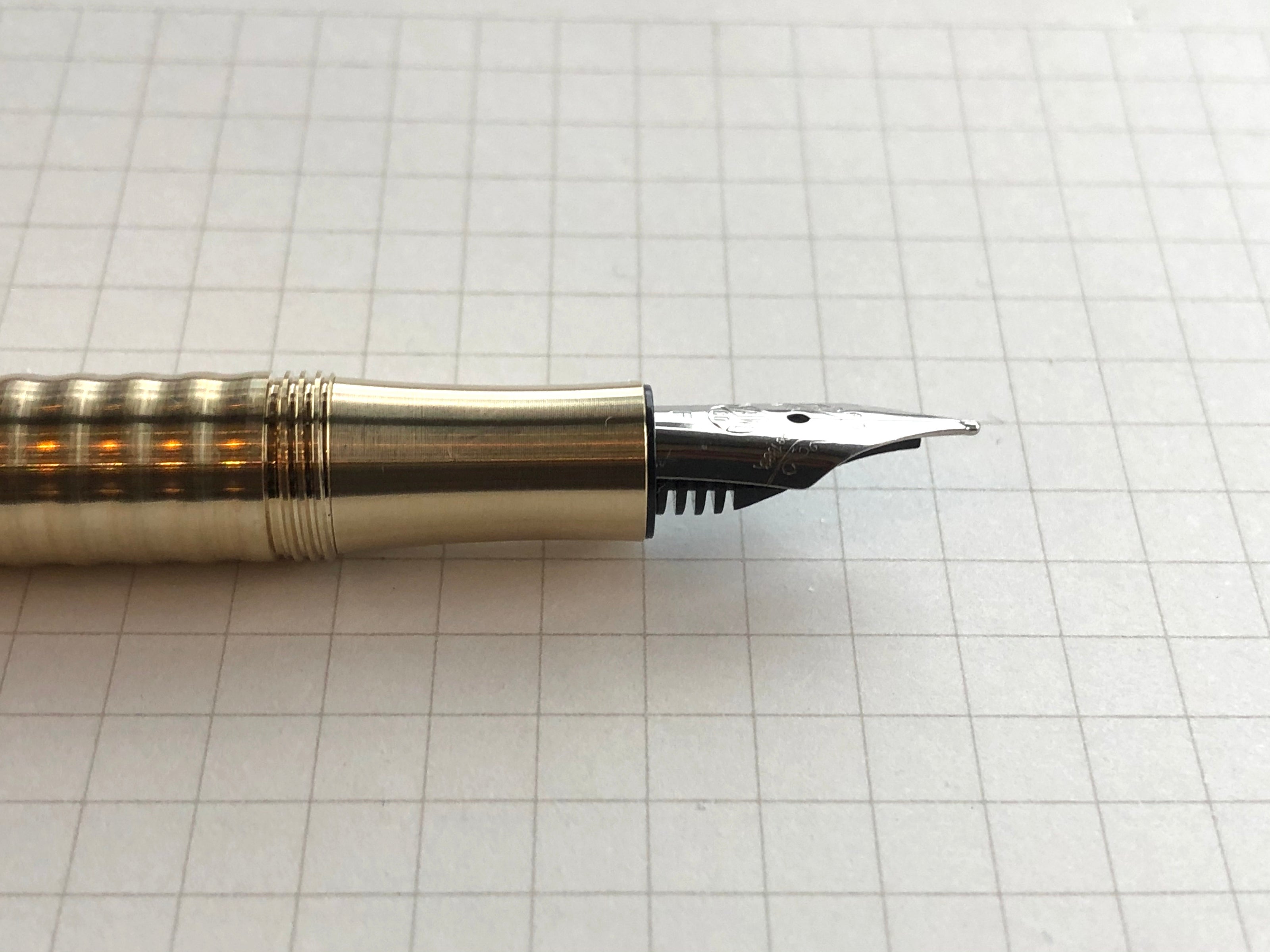 LILIPUT Fountain Pen - Brass Wave – Yoseka Stationery